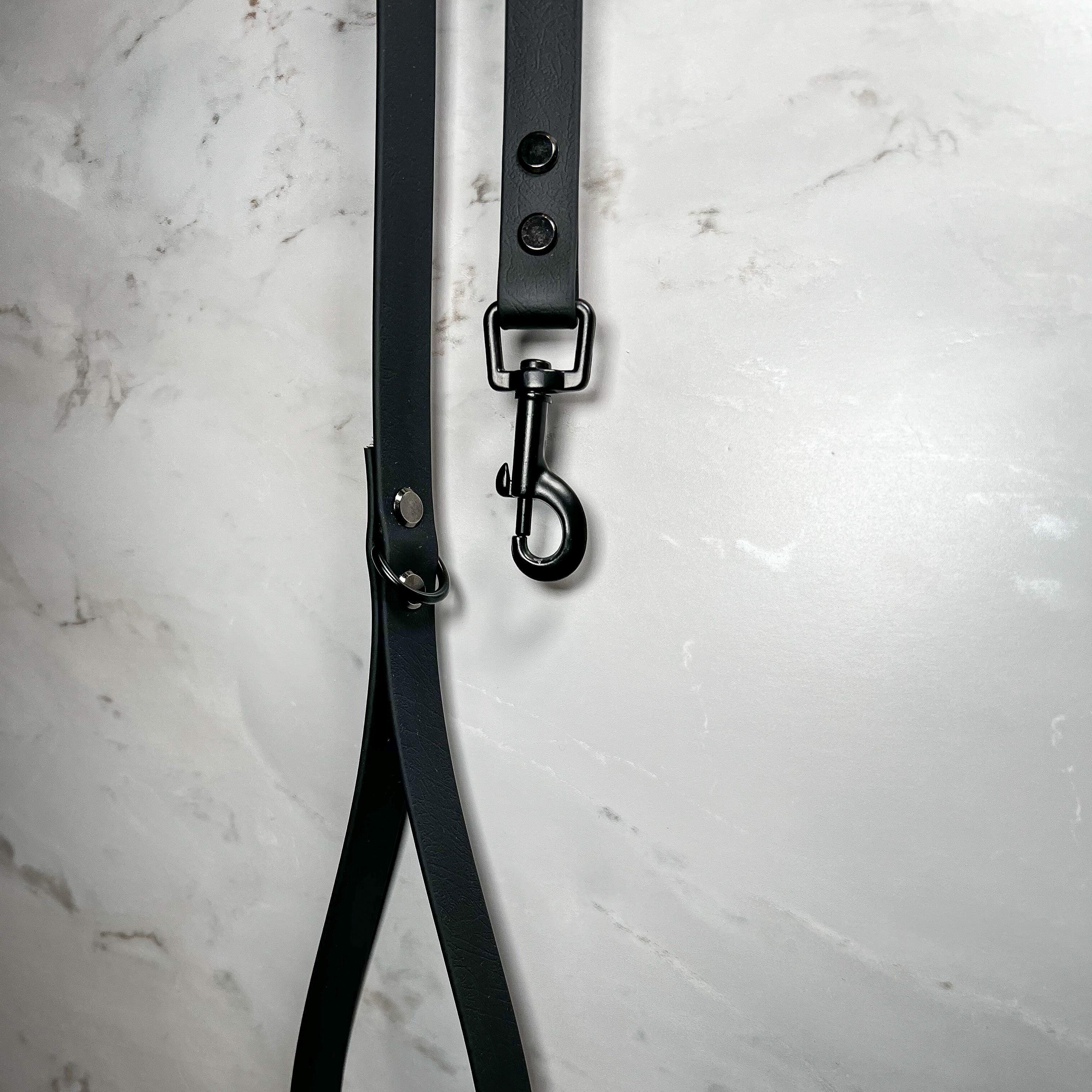 Waterproof Collar + Lead Bundle - Black | Furry Tails